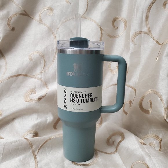 Stanley | Kitchen | Nwt New Stanley Quencher H2 Tumbler In Shale 40oz ...